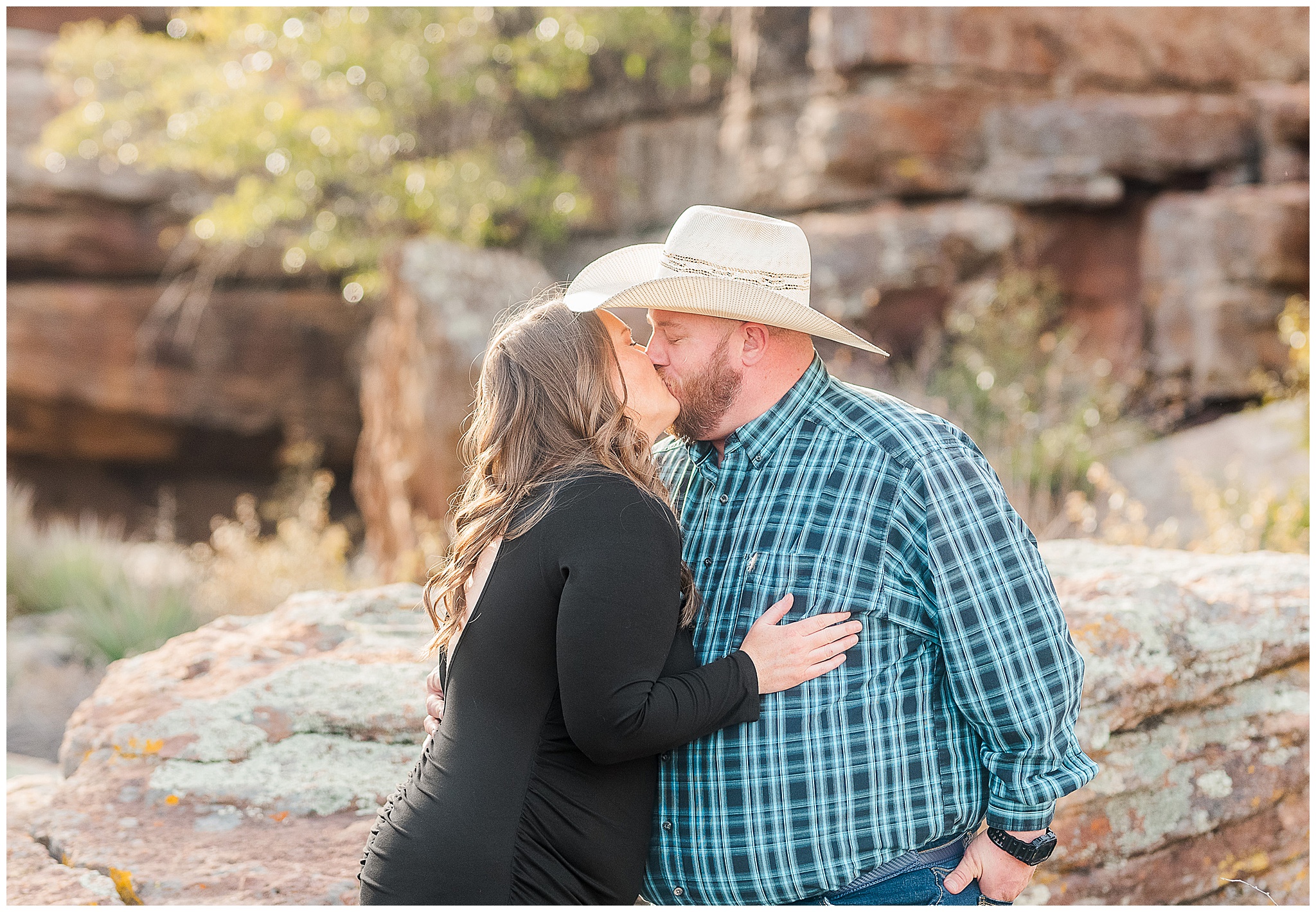Donnie and Miranda's Payson Engagement Photos - marquettelaree.com